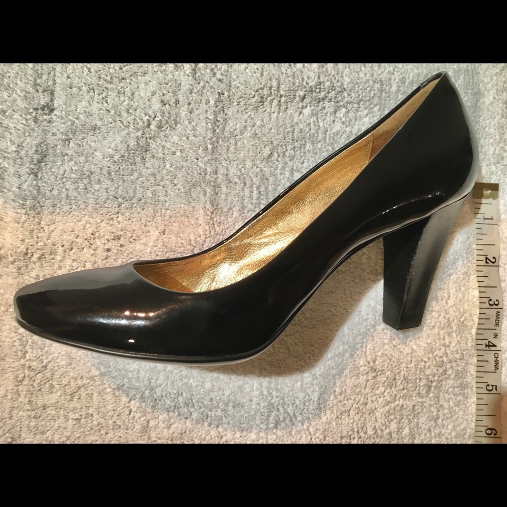 Coach Sheri Black Patent Leather 3 1/4” Heel Pumps - Gem